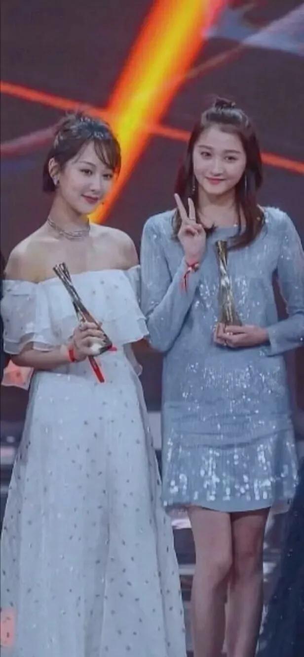 Yang Zi and Guan Xiaotong are also national girls, there is still a gap ...