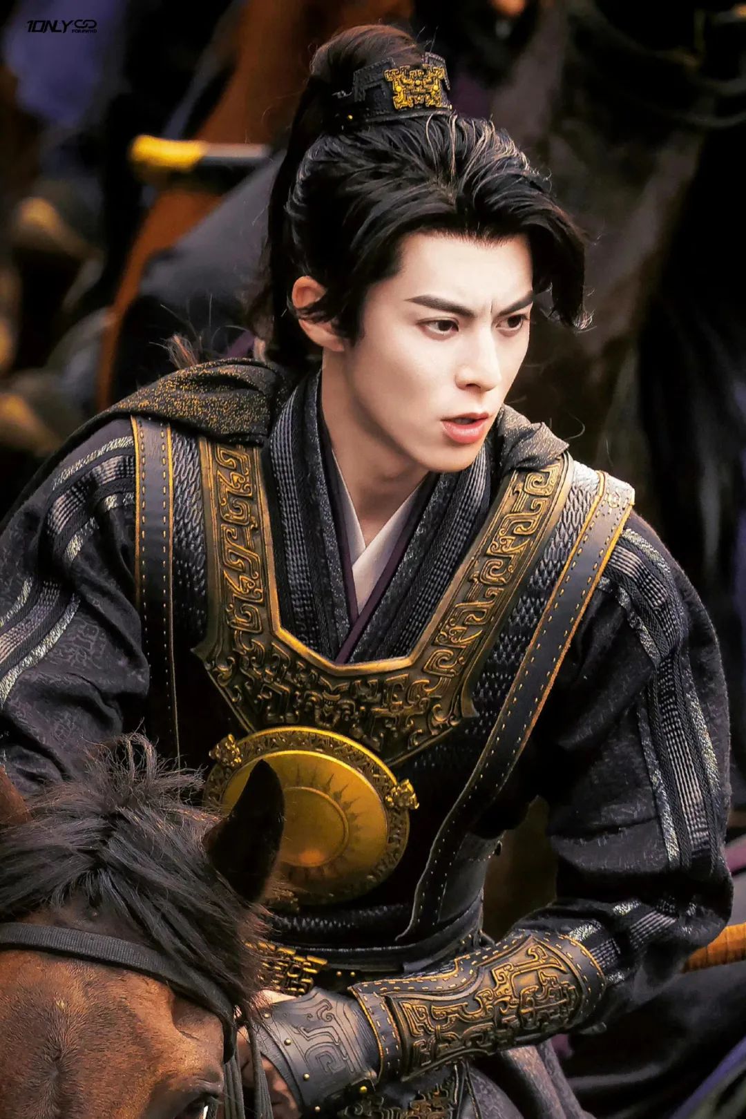 Both dramas have male protagonists, "Da Feng The Watcher" versus ...