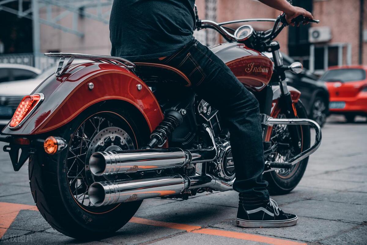 Soul or body, there is always one riding on a motorcycle~ - iNEWS