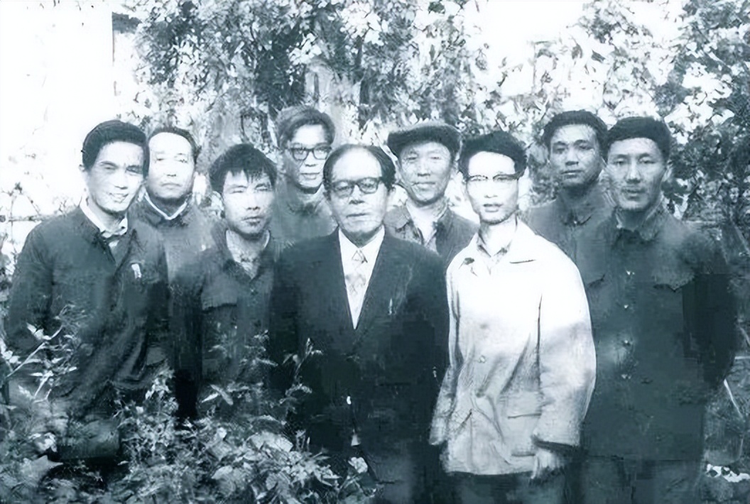 A letter to Mr. Xiangrui - iNEWS