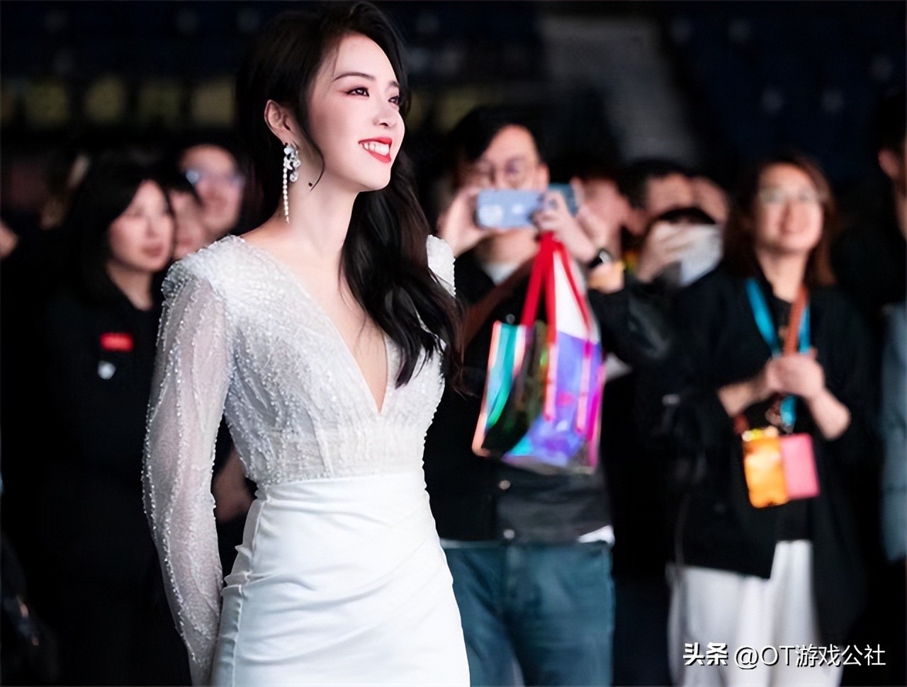 Yu Shuang didn't get her mobile phone until after proposing, and it was "stolen" early in the ...