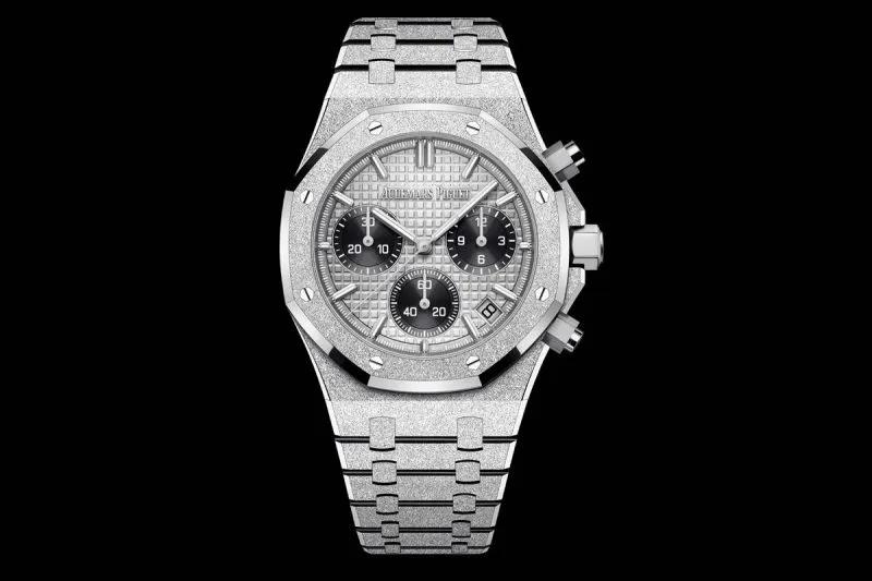 When Royal Oak Meets Panda Face: Audemars Piguet Royal Oak Frosted Gold ...