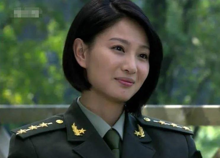 Hou Mengsha: Zeng's military drama became popular, and his appearance ...