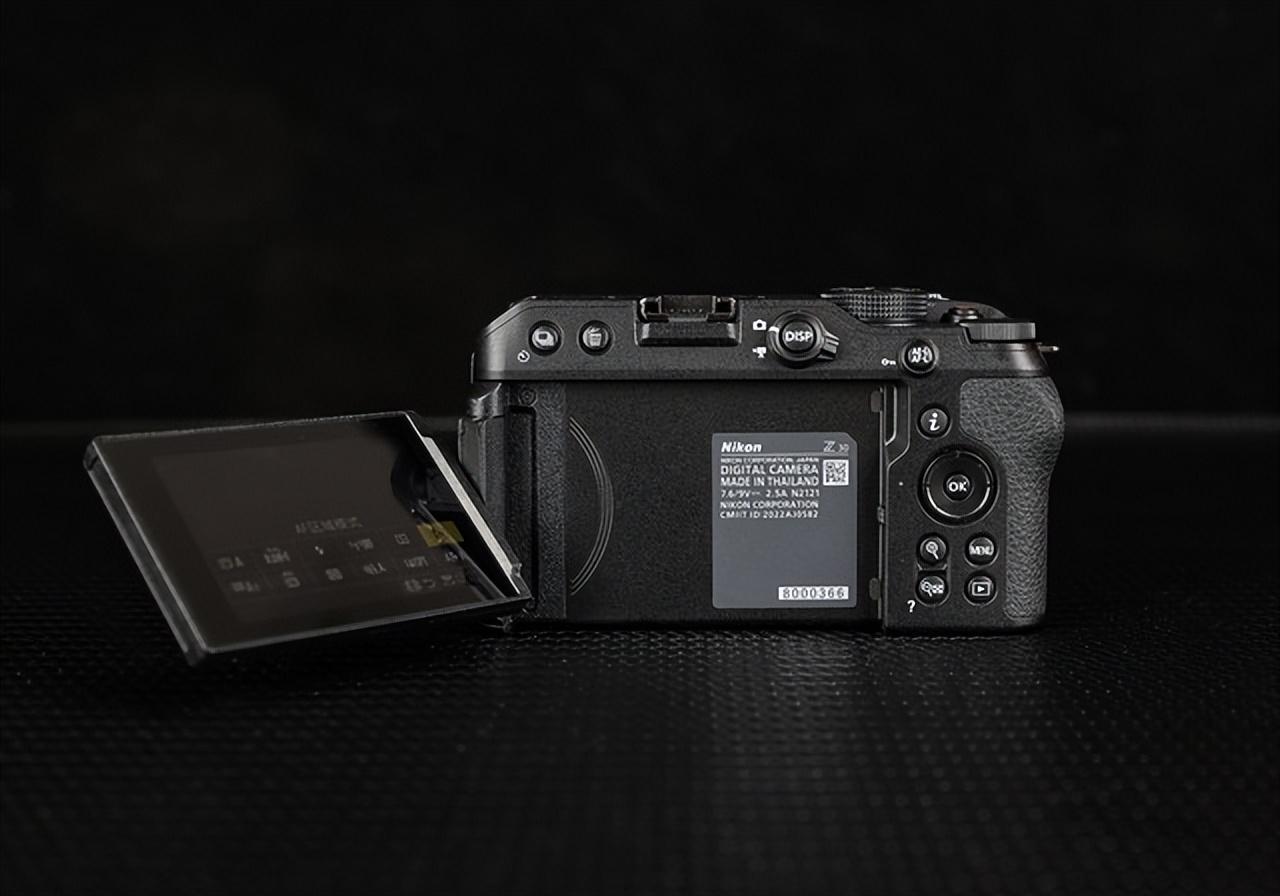 How to choose a half-frame camera?These three cameras are cost ...