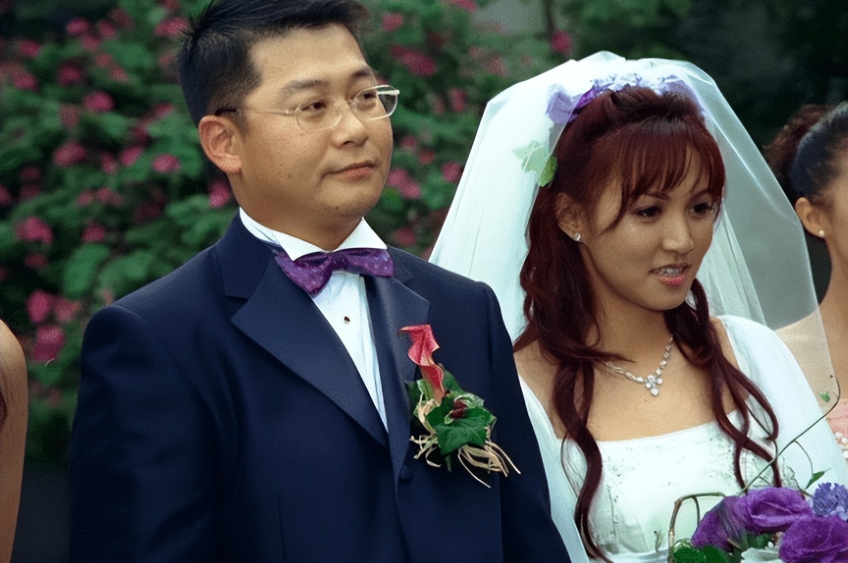 Li Rui'en: It's not easy to be a wealthy family, divorced and sick in ...