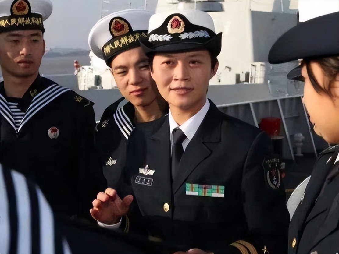 The "open life" of Wei Huixiao, the first female captain of the Chinese ...