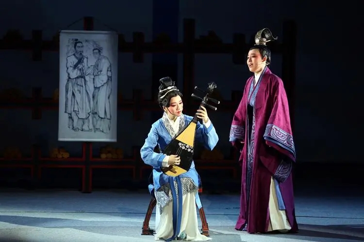 See the inheritance and development of traditional drama from the ...