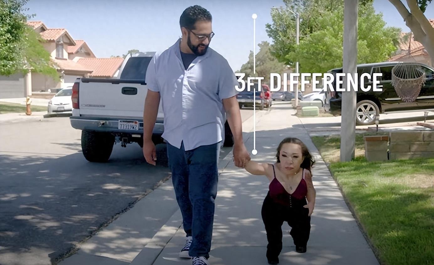 Falling in love with an 86cm dwarf wife, their love is full of ups and ...