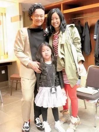 Eason Chan said: "I give my wife 500,000 pocket money every month, and ...