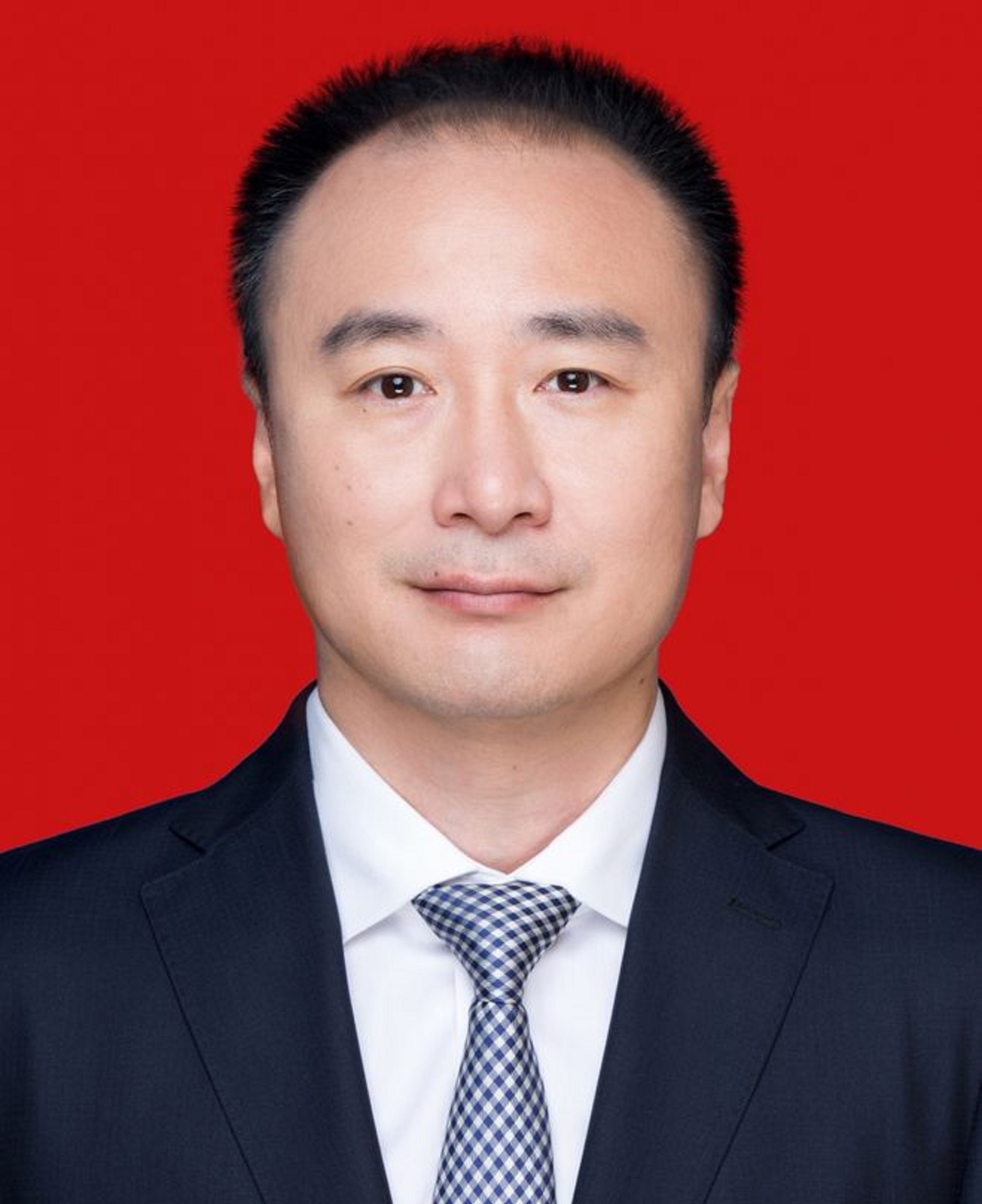 Post-70s generation in Chongqing: 41 years old as president - iNEWS