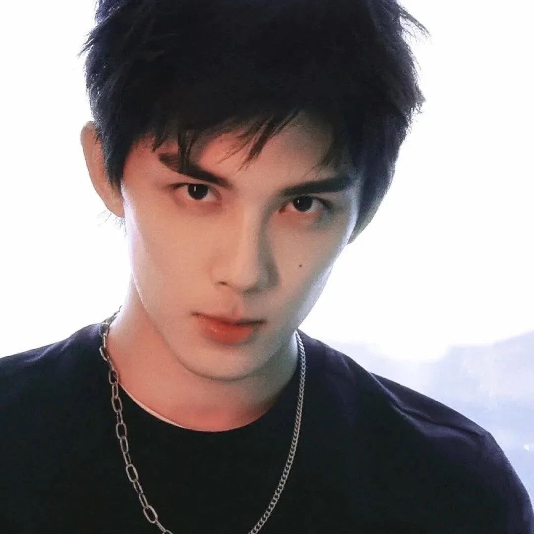 Little Gossip, Wu Lei, Zhong Hanliang, Bao Wenjing, Shu Qi, Feng Delun ...