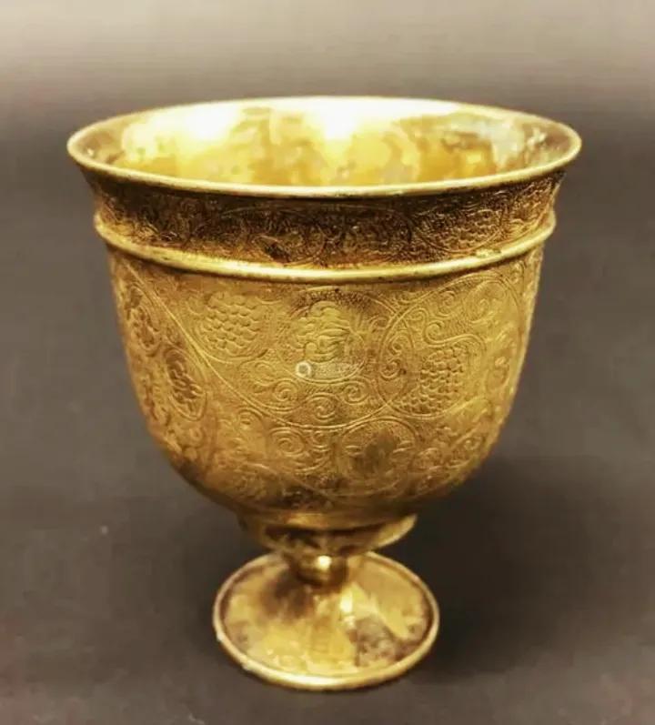 The inheritance of ancient Chinese gilding craftsmanship - iNEWS
