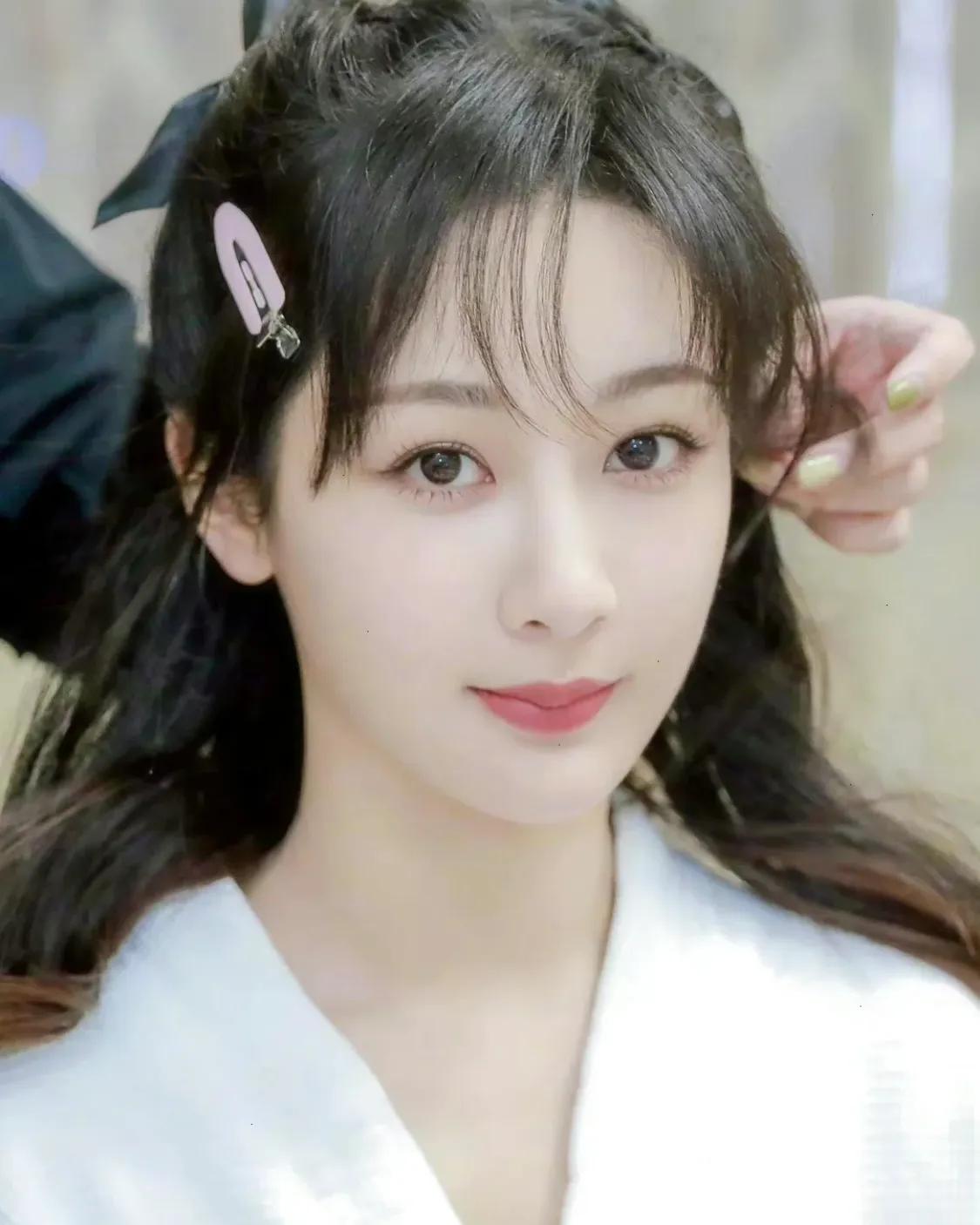 Fanfan said: Shen Mengchen, Yang Zi, Luo Yunxi, Hawick Lau, Sun Li, Di Lieba, Wang Yuan, Wang ...