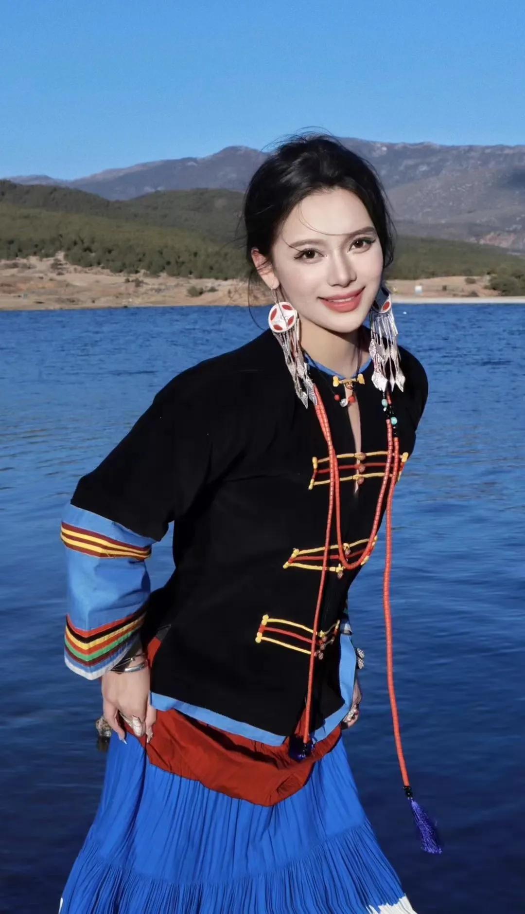 "Colorful Lake" Girls Version - The New Generation of Yi Nationality ...