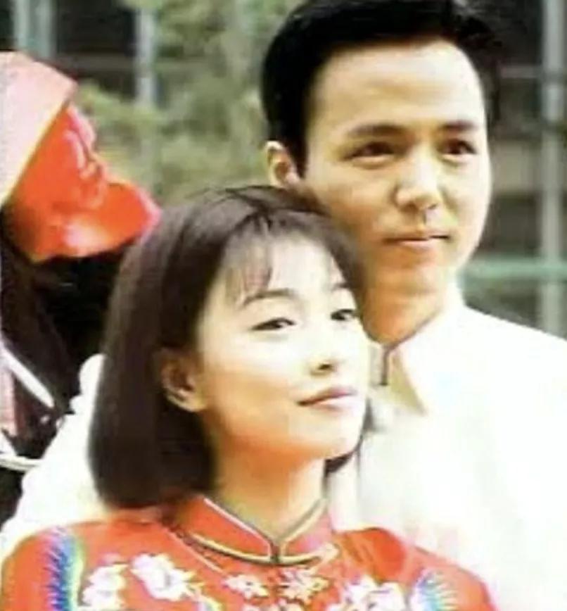 Finally waited until she was blocked - iNEWS