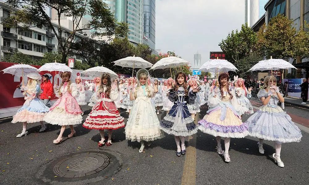 "Little Princess Anfu Road" exploded: "Old Auntie" in her 50s, but ...