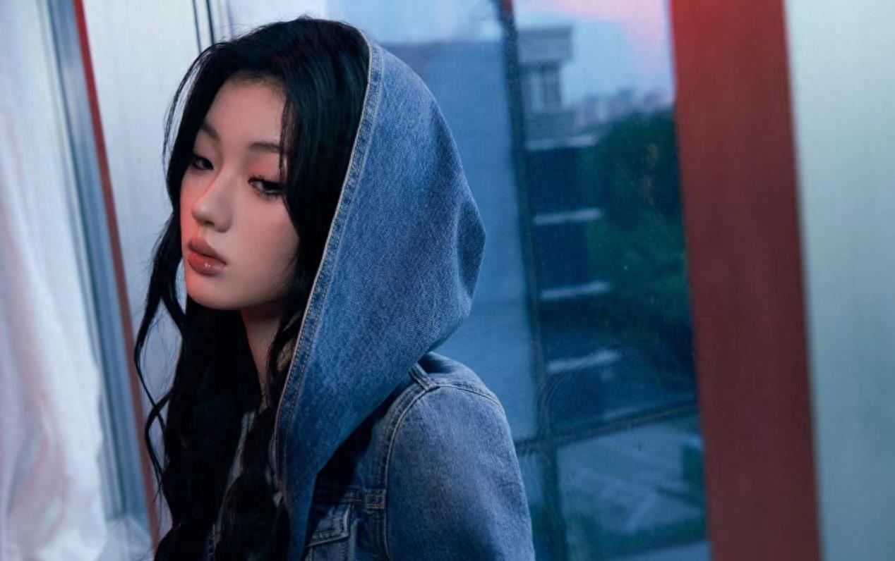 Pure singing: Shan Yichun's fans send blessings at her concert! - iMedia