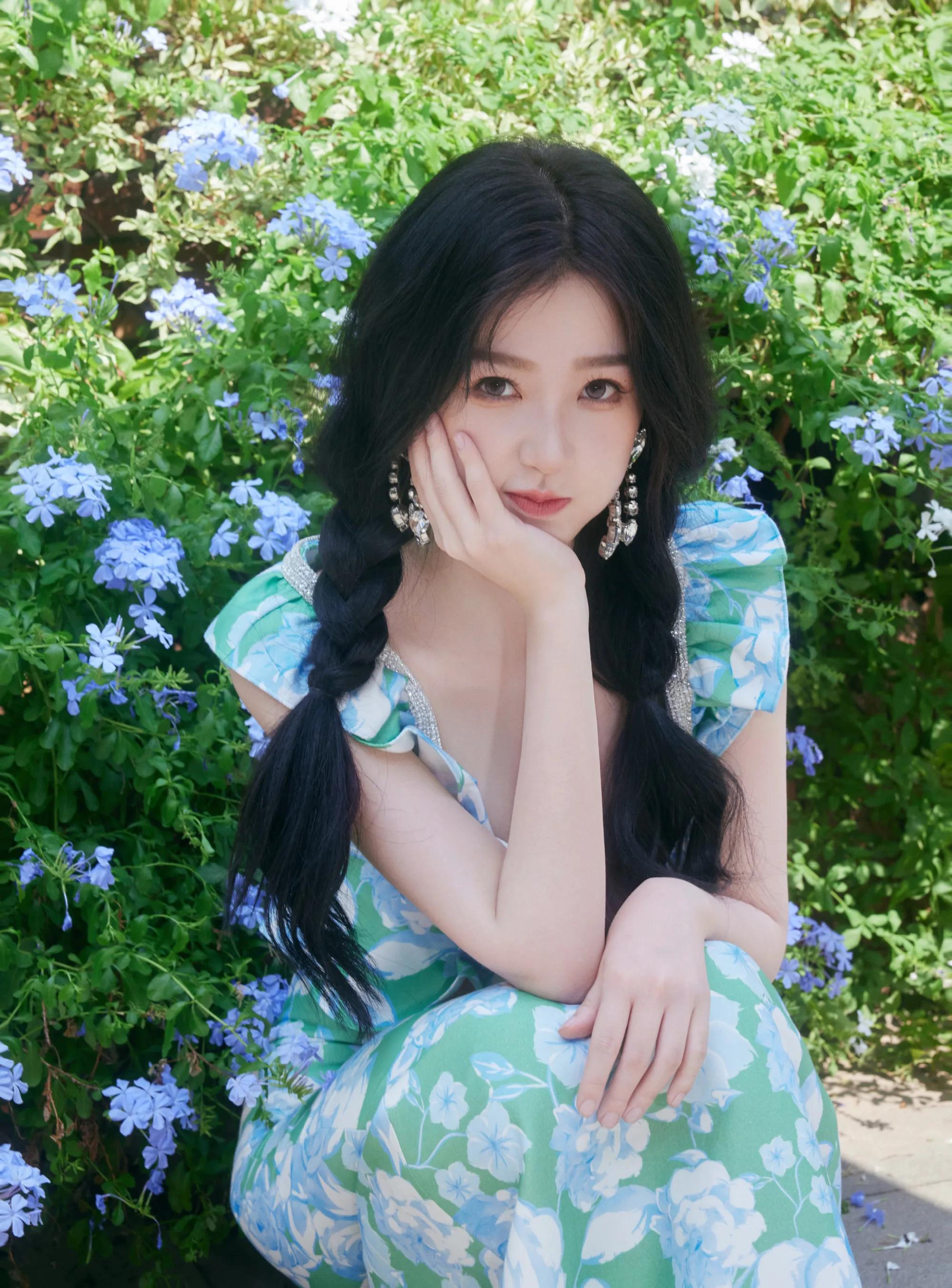 Yu Shuxin's sweet and charming summer photos are full of collagen, so ...