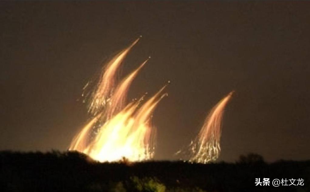 A 'long bitter battle', Russian flag finally flies over Bakhmut - iNEWS