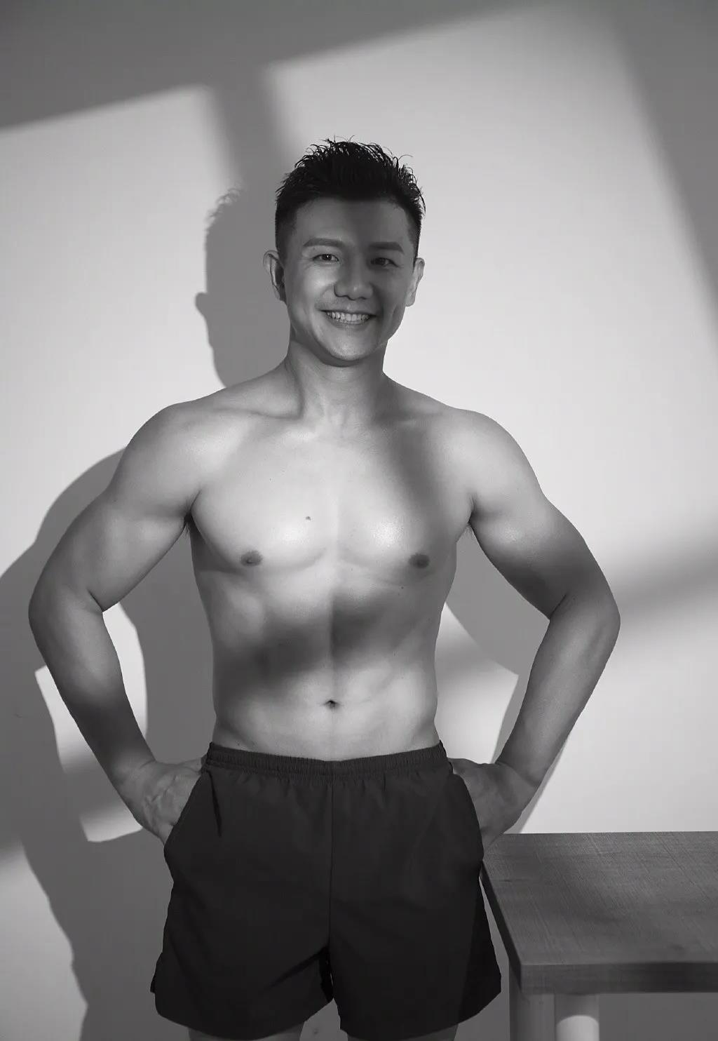 Chen Yibing posted a muscle photo, netizens: I can do this big chest ...