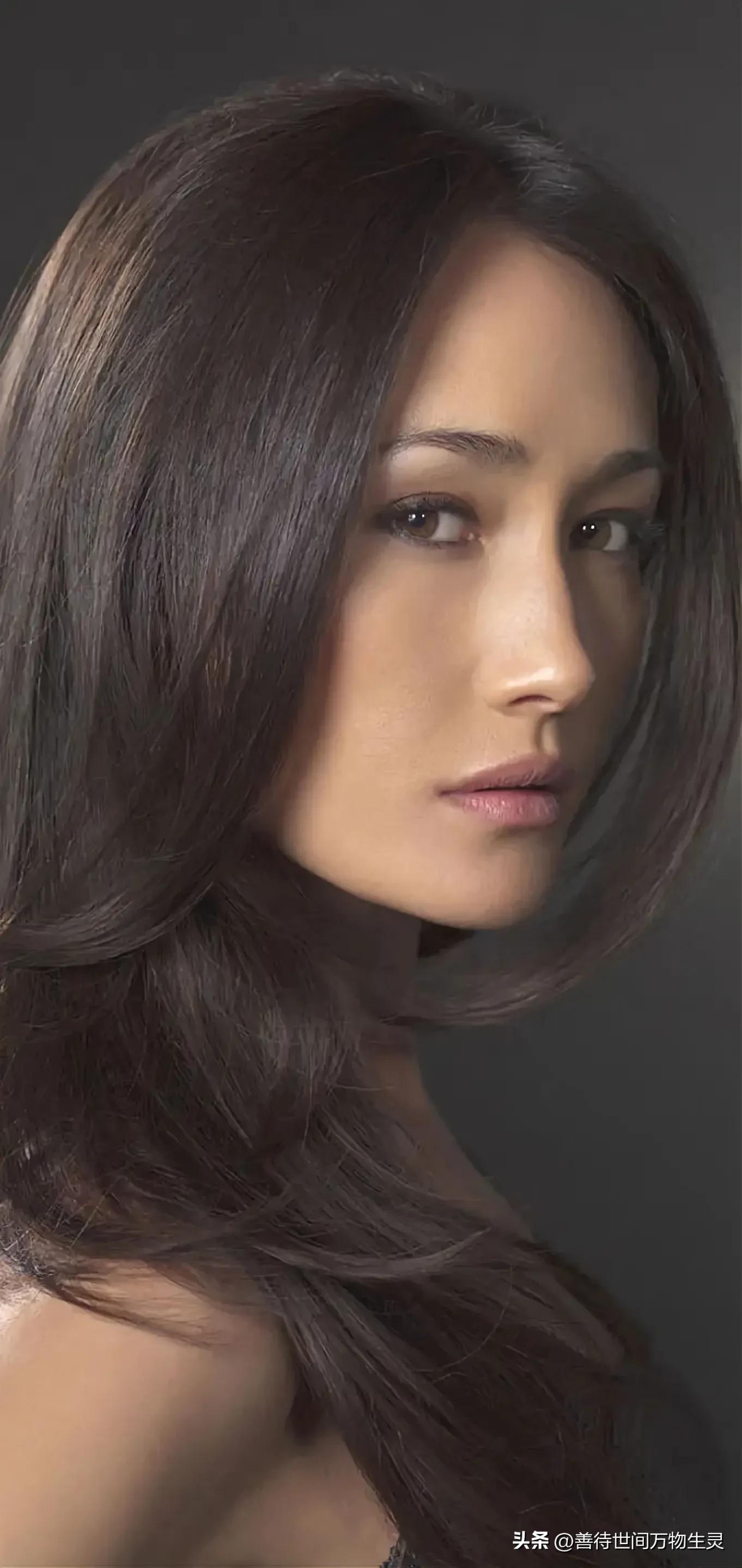 Li Meiqi fashion photo - iNEWS