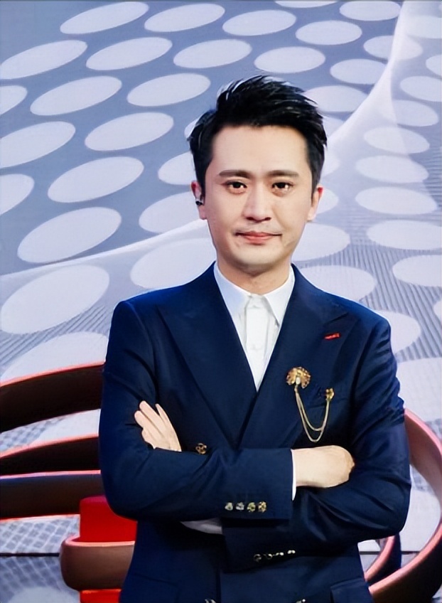 CCTV host Yang Fan: married an ordinary wife Li Sa, gave birth to two ...