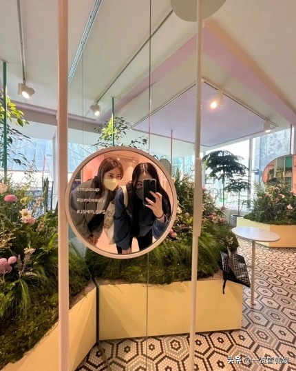 Shin Ae Ra shows the life of a noble lady, her daughter inherits her ...