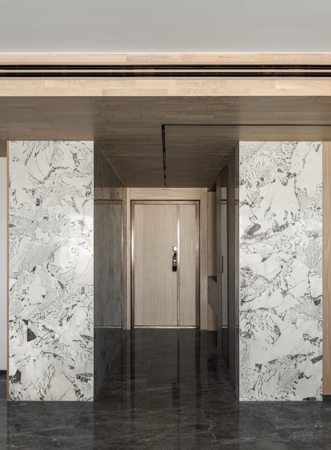 Sun Puchun: 358㎡ Liangma Apartment, Beijing - iMedia