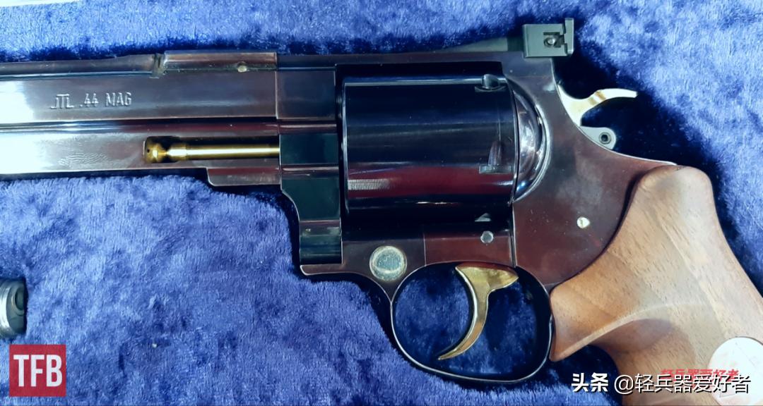 Expensive Modular Revolver Appears, Returns at IWA Hunting Show in ...