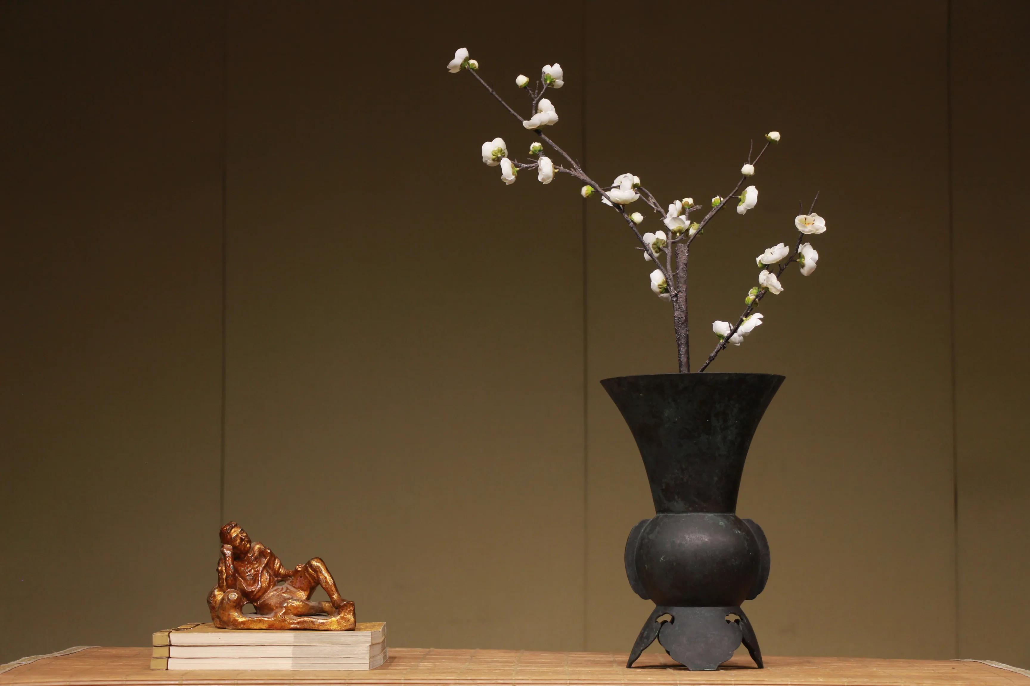 flower goblet - iNEWS