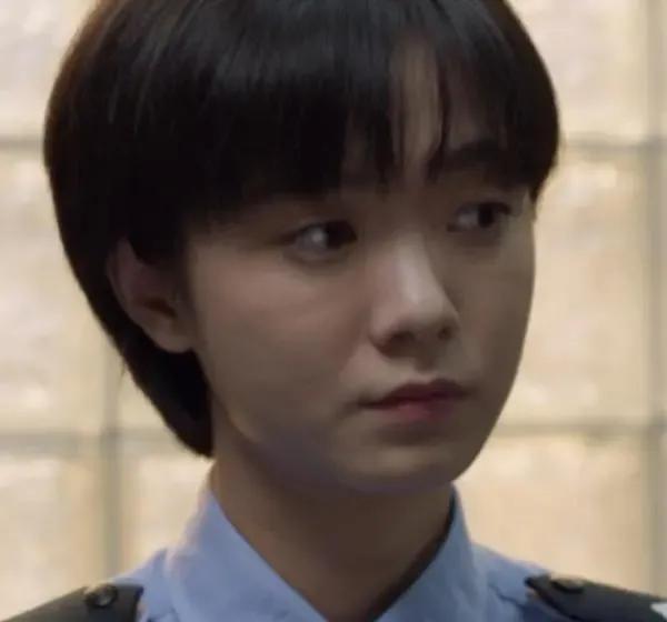 When he debuted, he played Jin Yong's martial arts, and now he has a ...