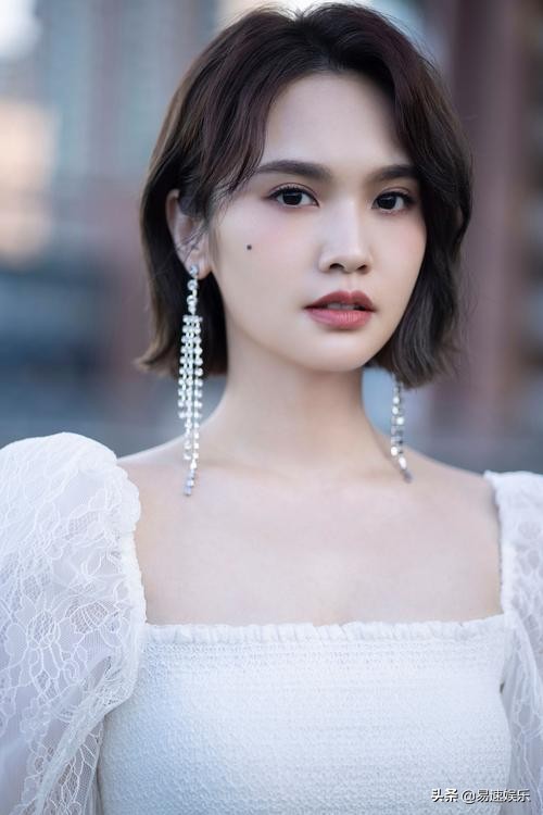 Rainie Yang, Li Ronghao's high-profile support in "The Voice" - iNEWS