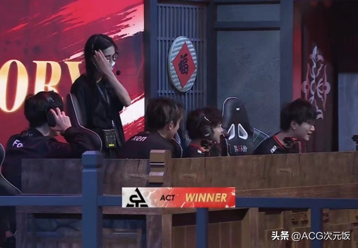 What's going on, I burst into tears watching the fifth personality game ...