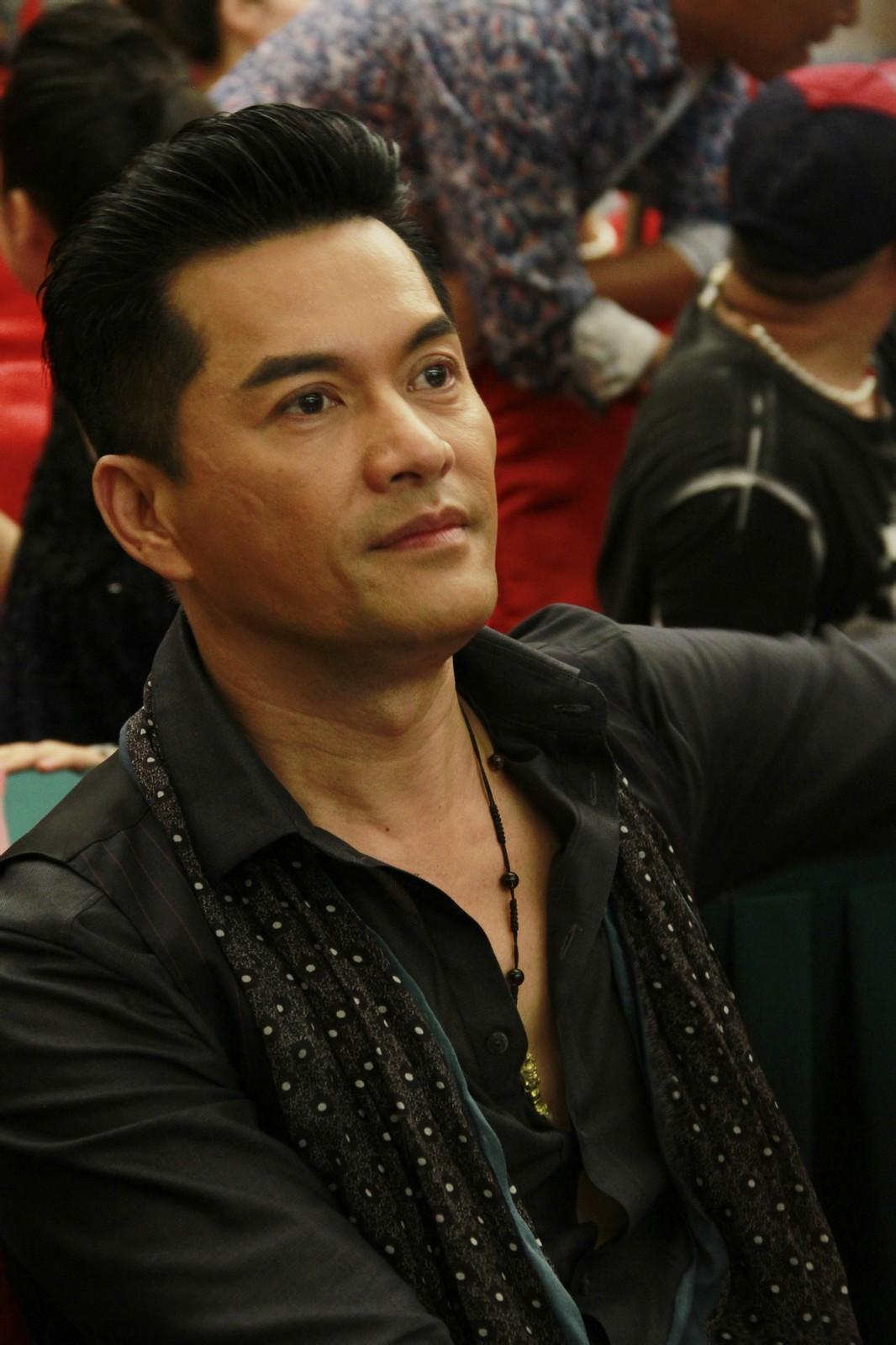 From "Father of Rock and Roll" to Prisoner, Mafia singer Zang Tianshuo ...