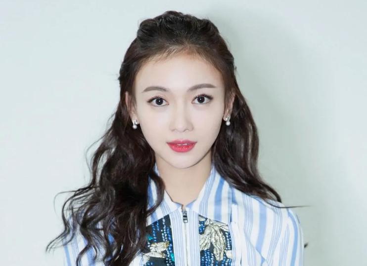 Huanyu Entertainment's annual ranking of actors is released, Bailu firmly holds the position of ...