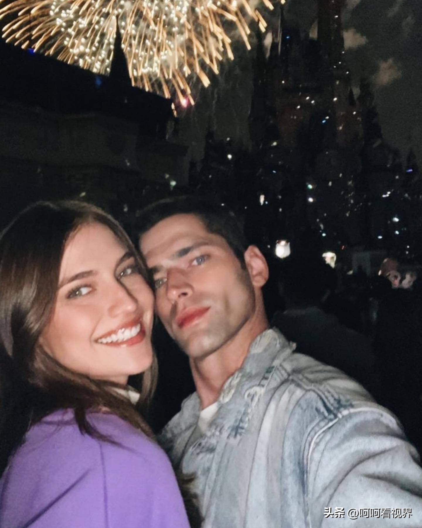 The male model and his girlfriend show off their affection. The couple ...