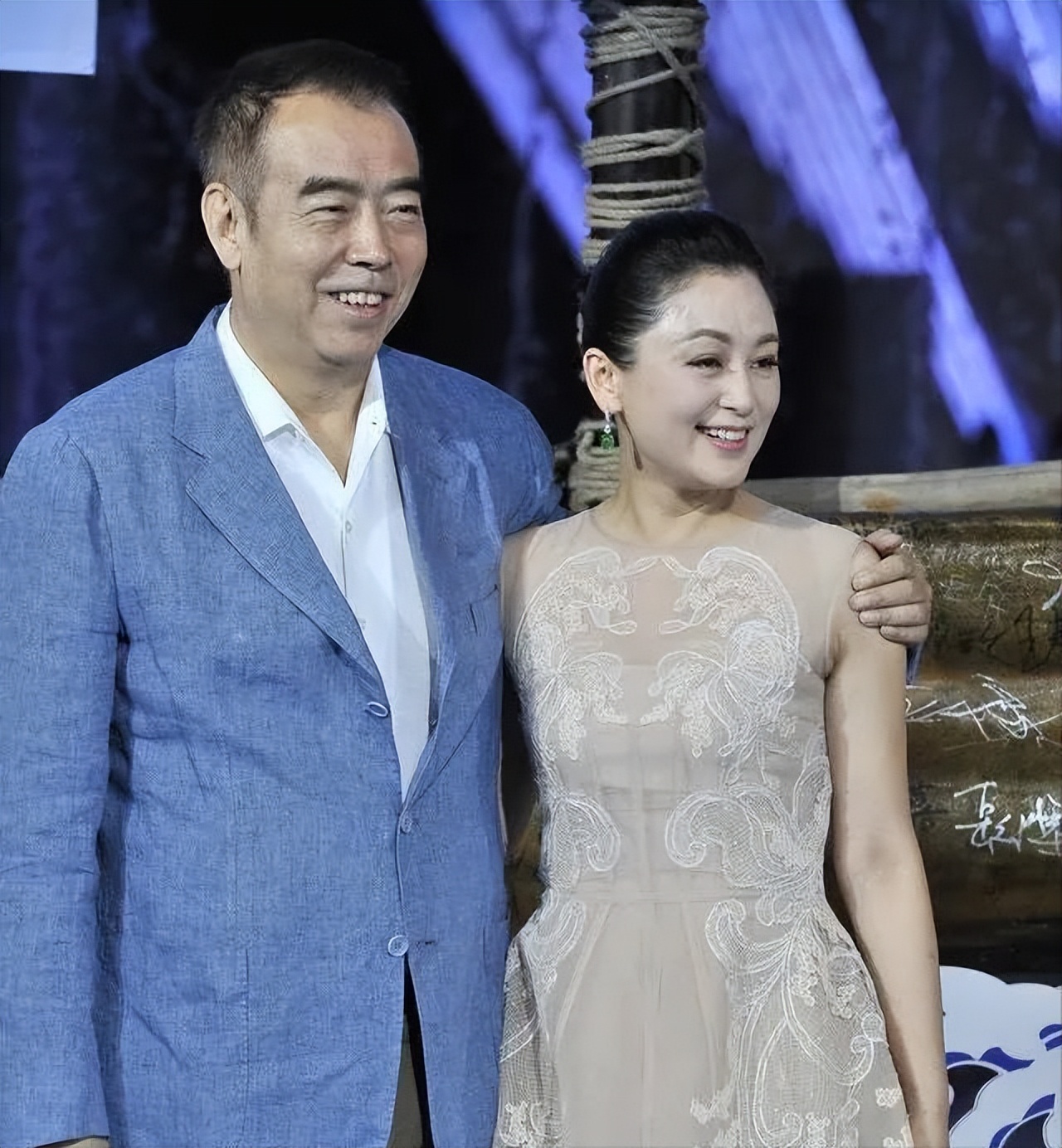 Chen Feiyu was exposed to collapse in love! Intimate bed photos with ...