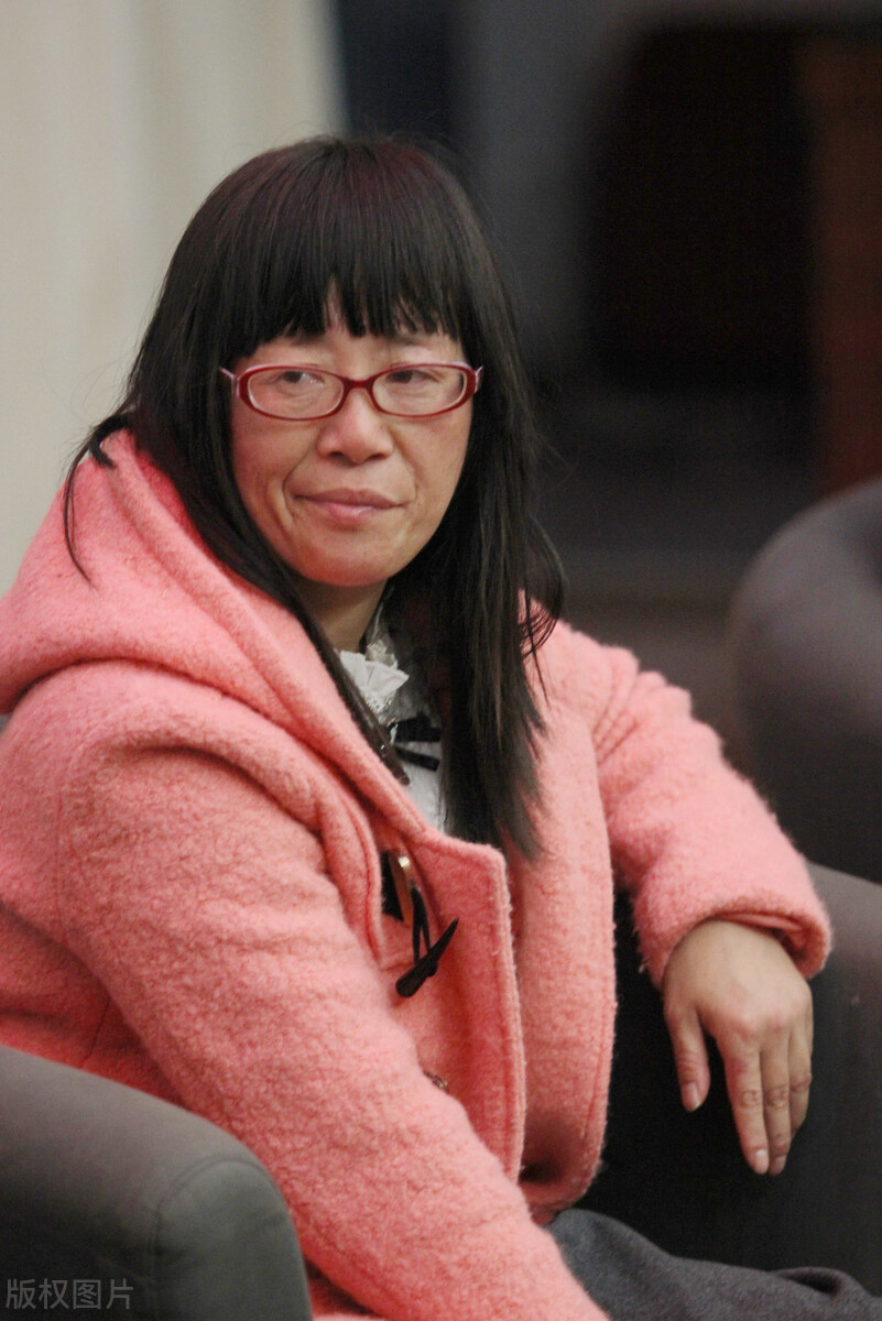 From Sister Feng to Yu Xiuhua, confident women are the most beautiful ...