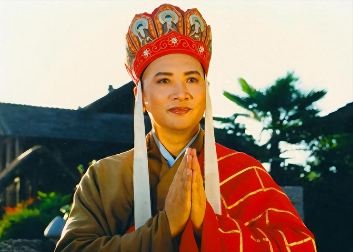 This time, Tang Seng, who "sacrifice himself to save his mother ...