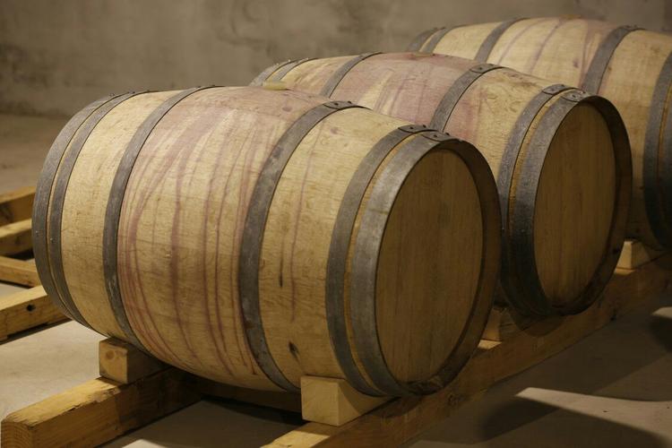 Explore the brewing techniques and development of ancient Chinese wine ...