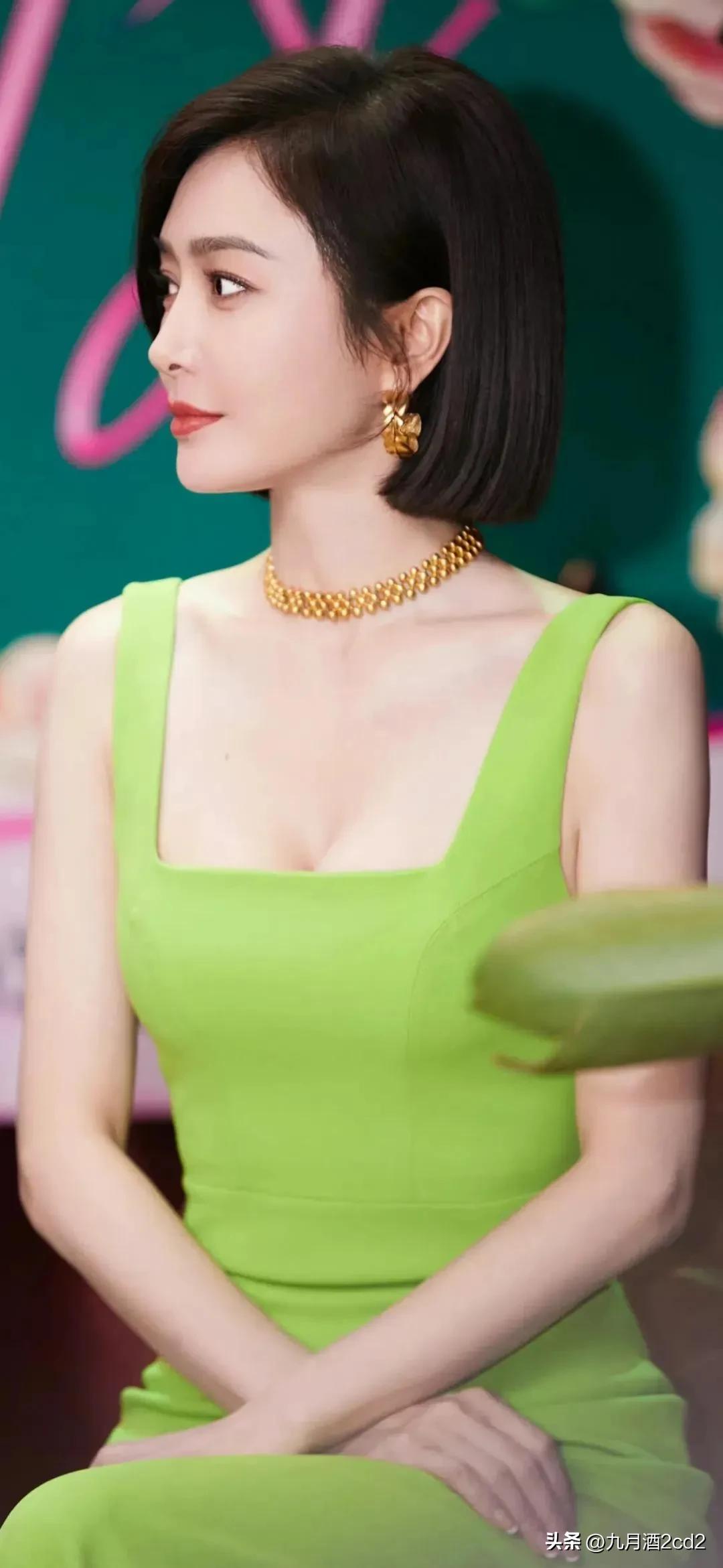 Sexy hot domineering lady goddess Qin Lan photo - iNEWS