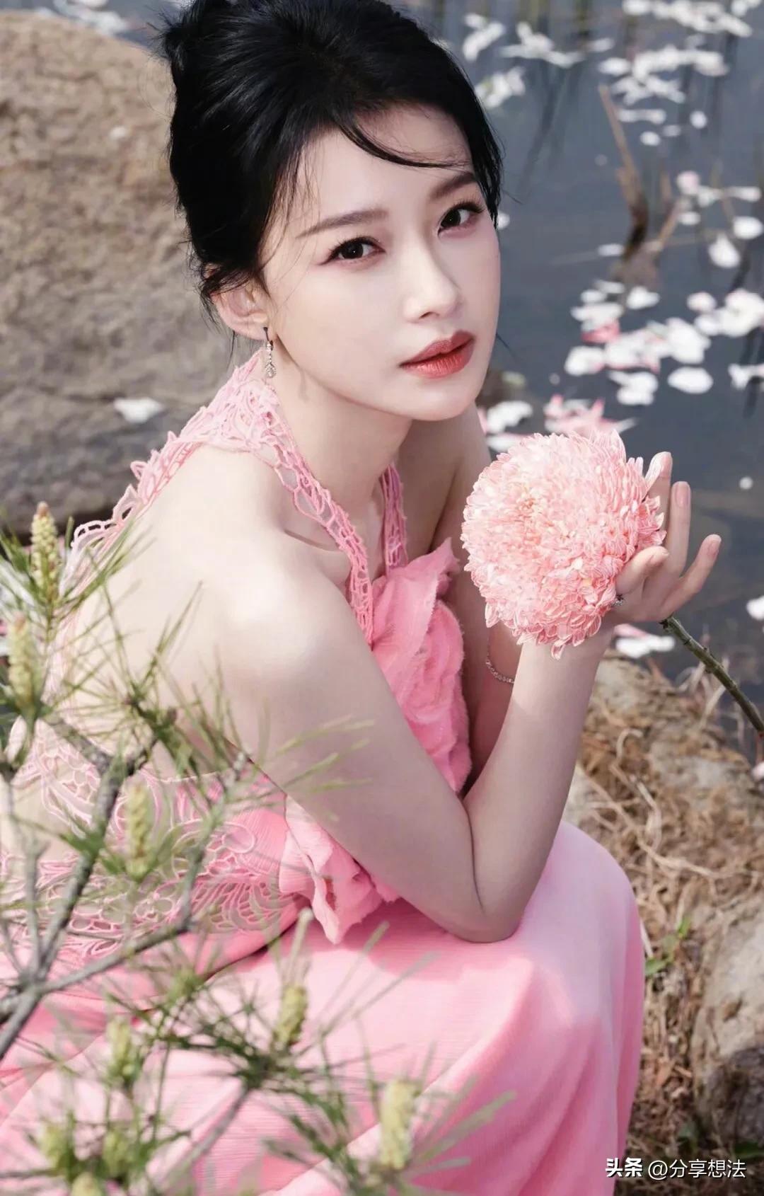 Sexy Goddess Sun Yi Wallpapers (19) - iNEWS