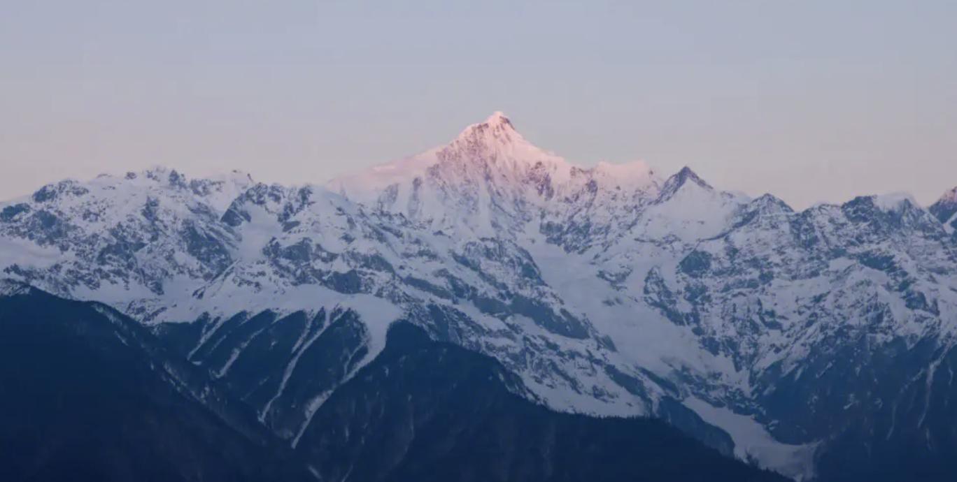 The first book of Song Yangsheng Pu Qianguan's "Baosheng Yaolu" has a ...