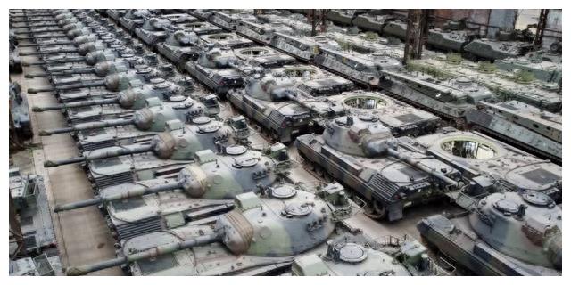 Treating Ukraine as a garbage collector, the West aids Ukraine with ...