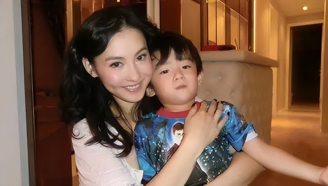 Nicholas Tse's second son picked up the advantages of his parents, and ...