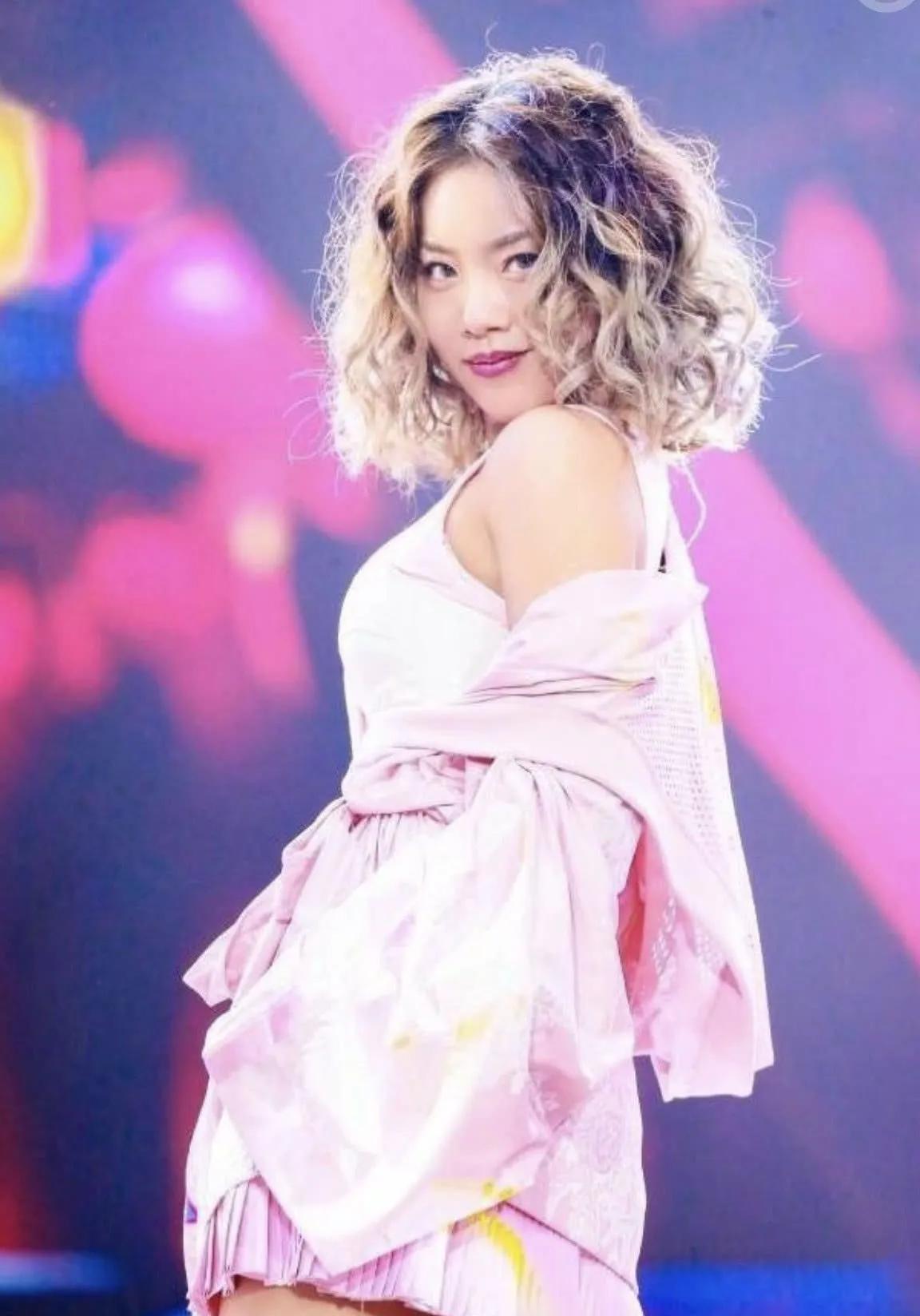 Wang Ju became a god again, refusing to be anxious about appearance ...