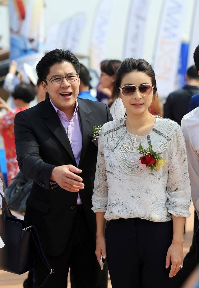 Guo Jingjing, who married into a wealthy family, has a high status in ...