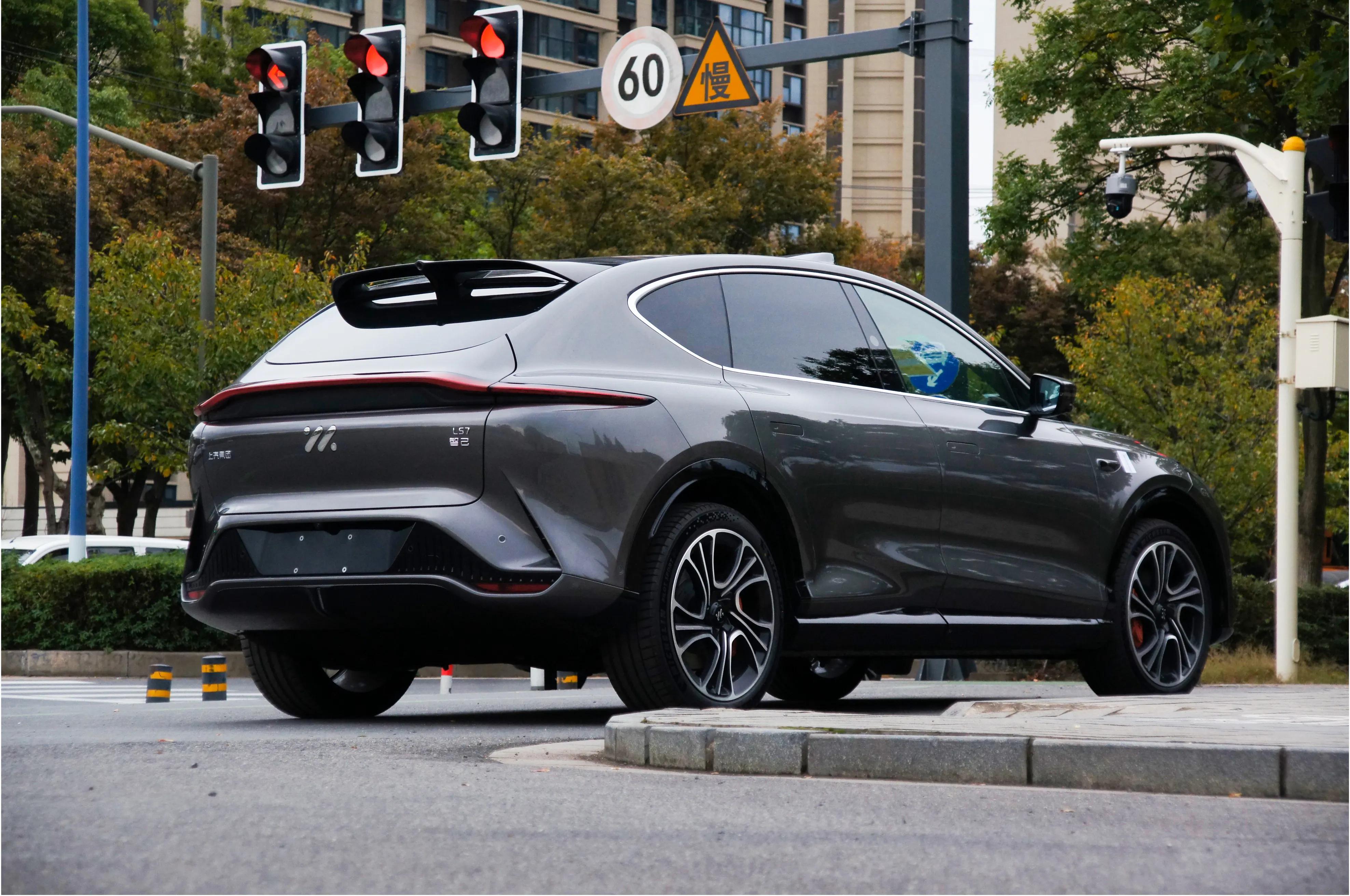 Zhiji LS7 spy photos exposed!Positioning medium and large SUV, is it worth looking forward to ...