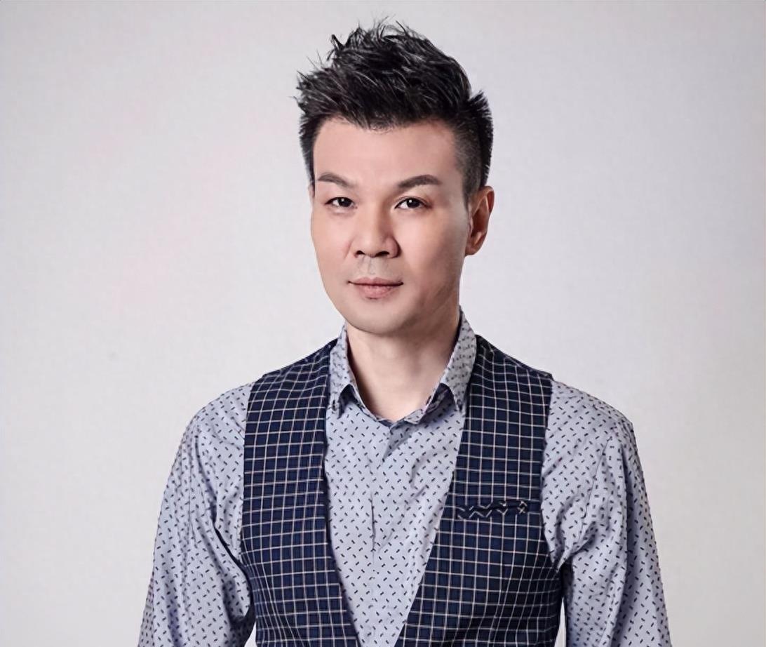 Host Li Bin: I once became popular with He Jiong and supported Liu Yan ...