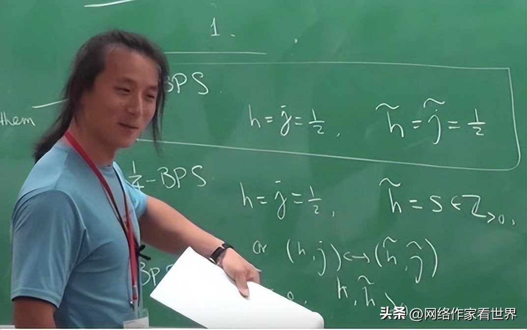 Changed nationality to become a tenured professor at Harvard, 31-year ...